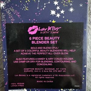 Betsey Johnson | Makeup | Set Of 5 Love Betsy Makeup Sponges With ...